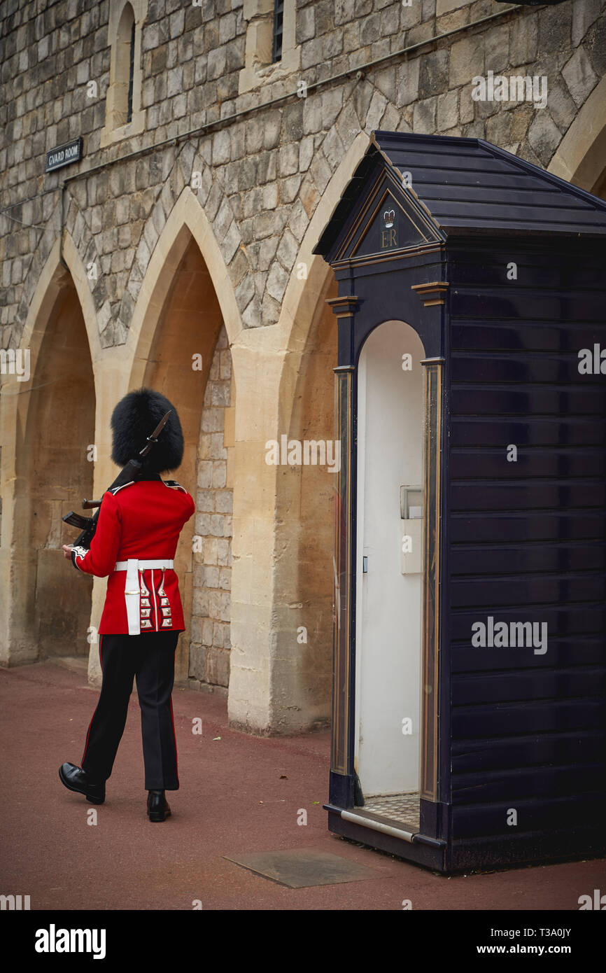Red guard uniform hi-res stock photography and images - Alamy