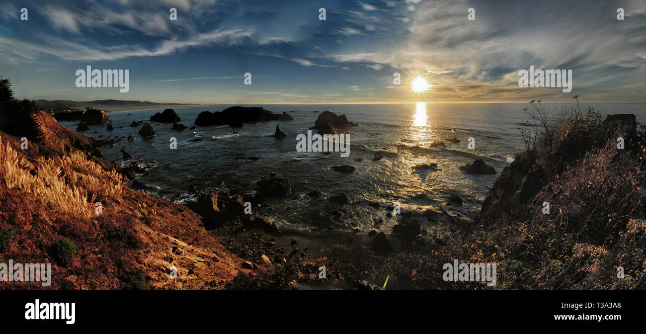 Rocky section hi-res stock photography and images - Alamy