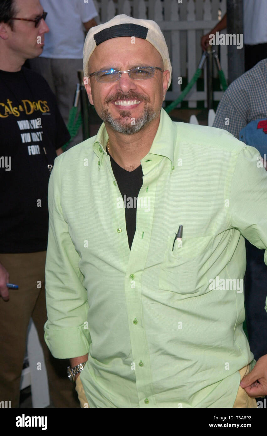 LOS ANGELES, CA. June 23, 2001: Actor JOE PANTOLIANO at the Los Angeles ...