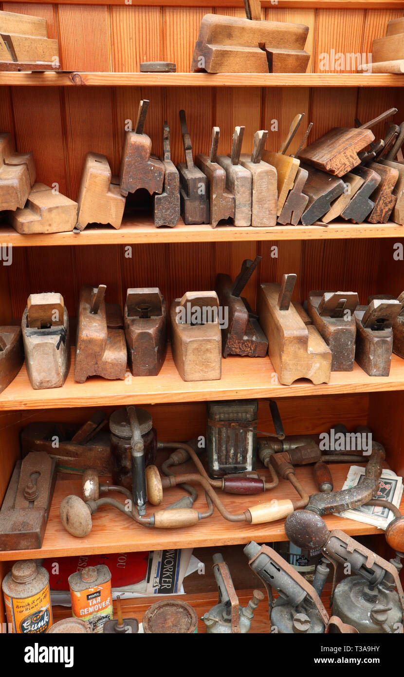 Old planes hi-res stock photography and images - Alamy