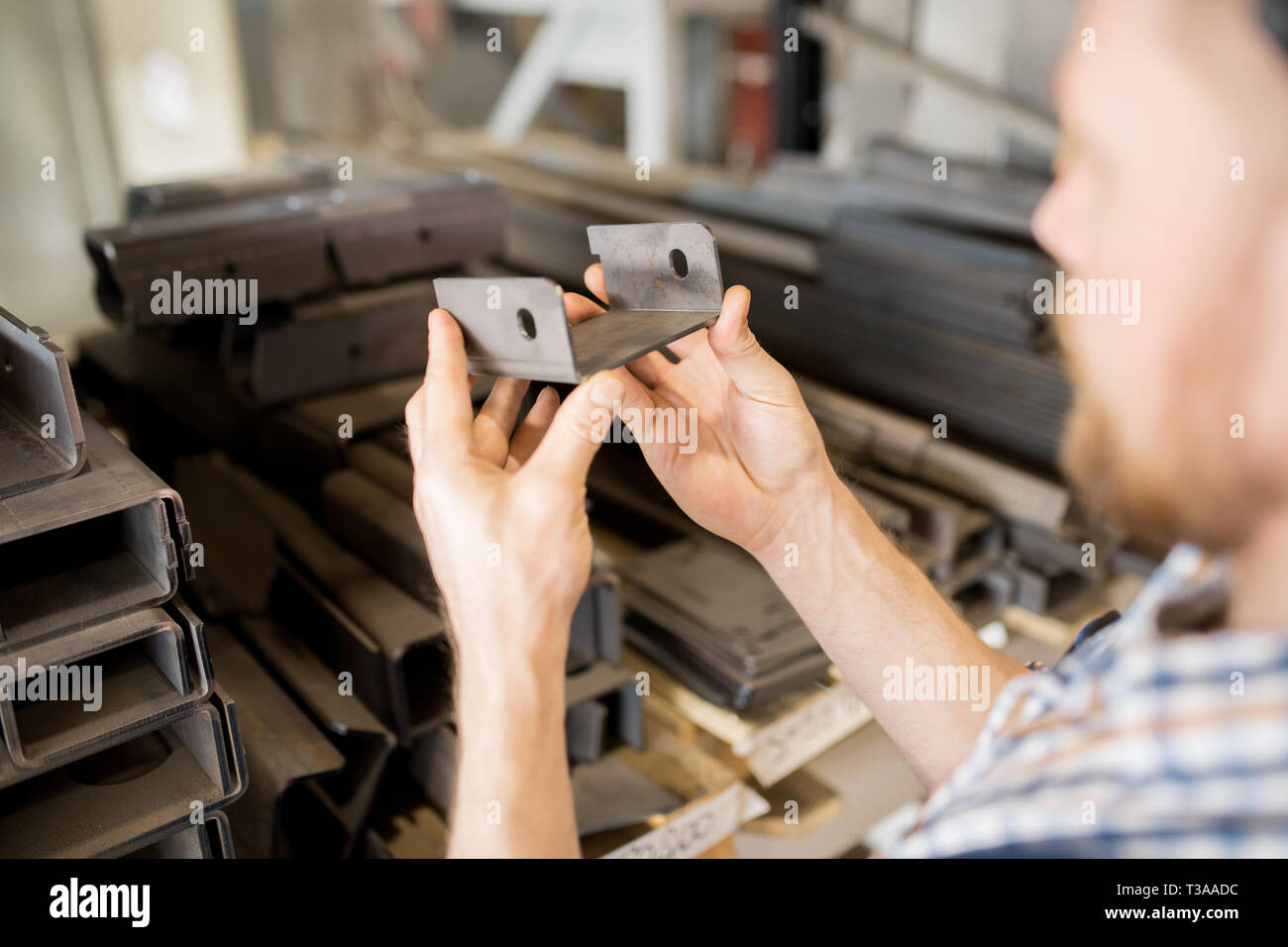 Manufacturing work center hi-res stock photography and images - Alamy
