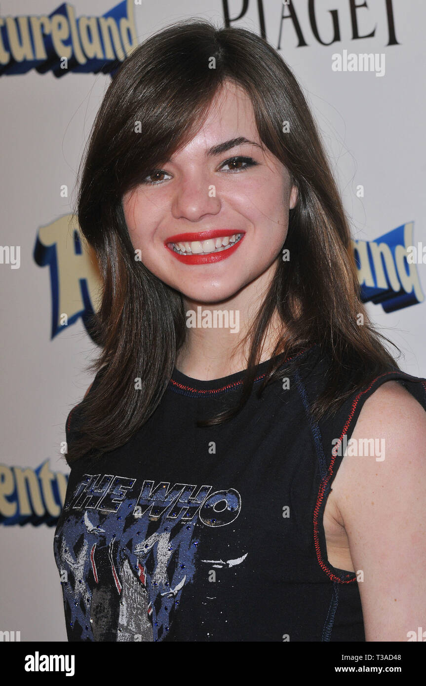 Kaili Thorne - Adventureland Premiere at the Chinese 6 Theatre In Los ...