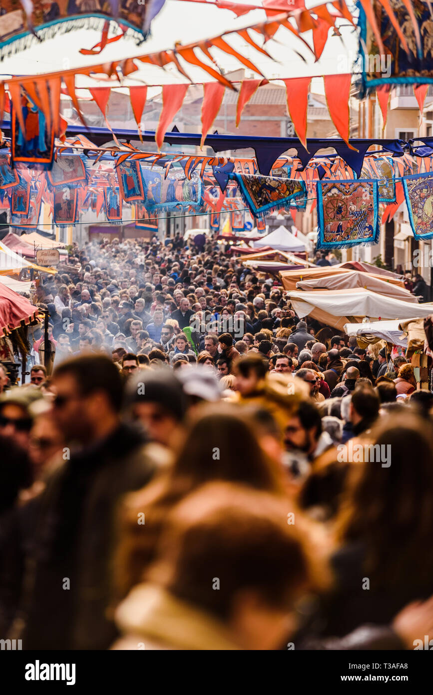 Multitude Of People High Resolution Stock Photography and Images - Alamy