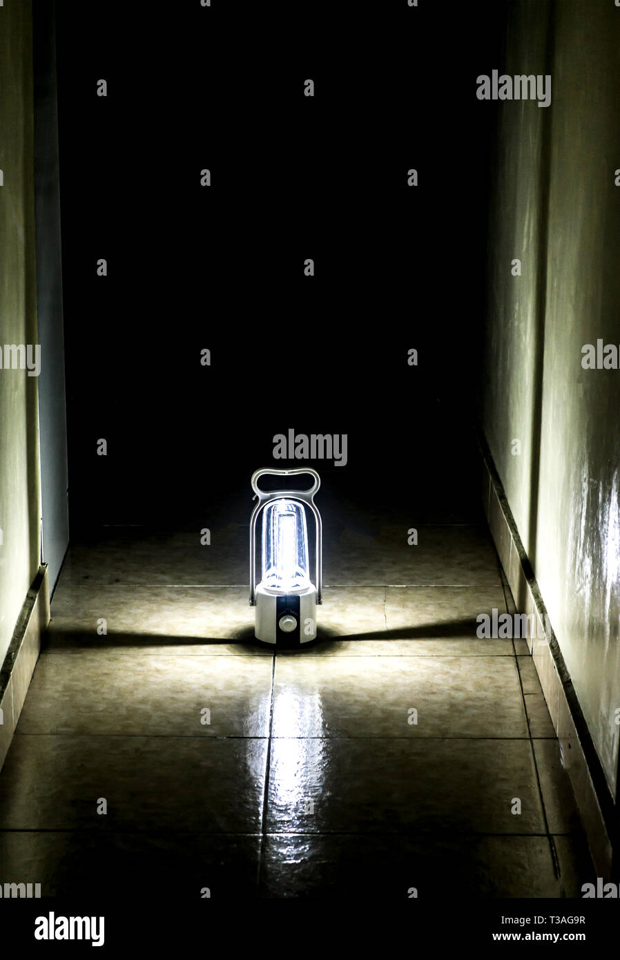 Scary lamp hi-res stock photography and images - Alamy