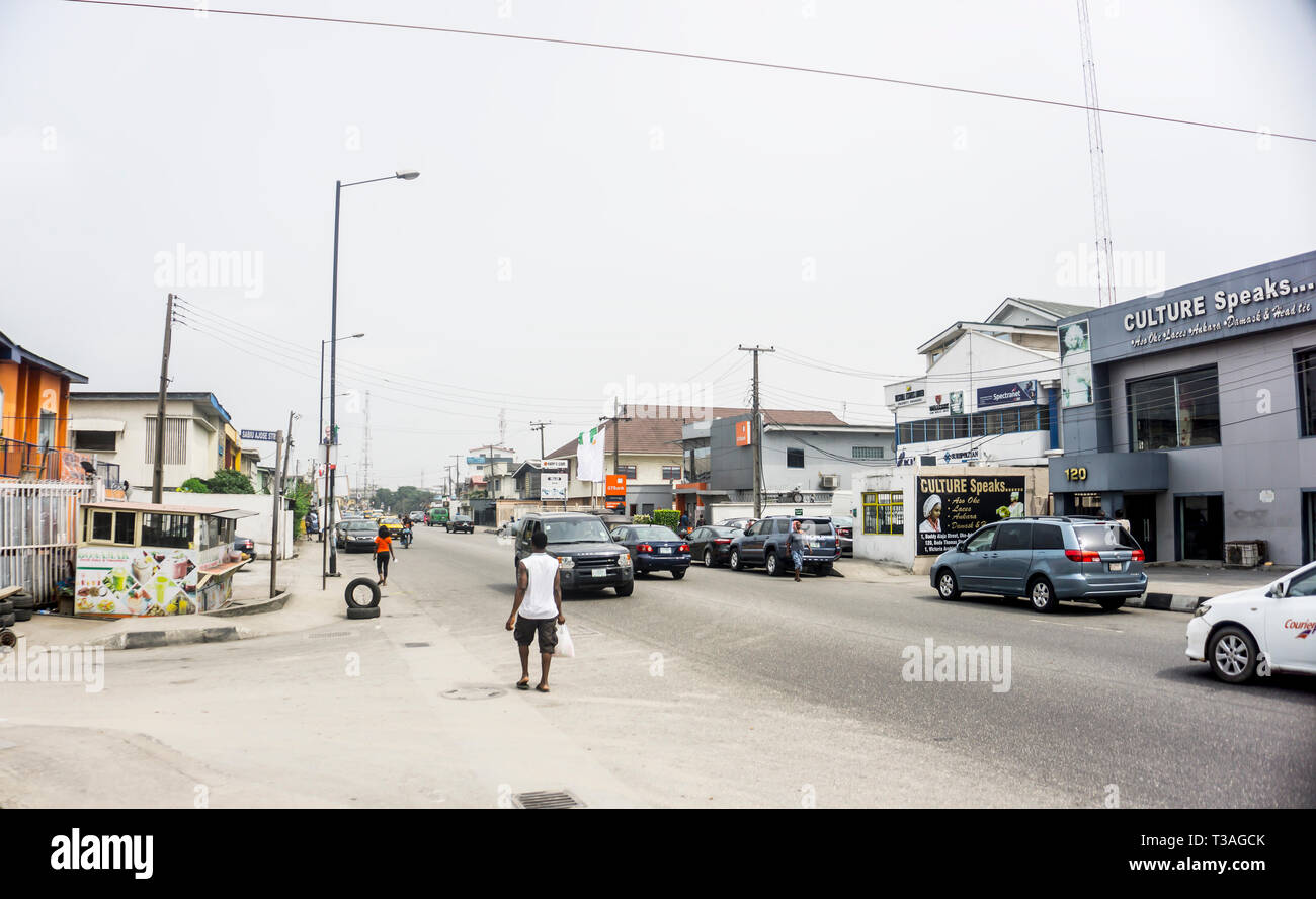 Nigeria streets hi-res stock photography and images - Alamy