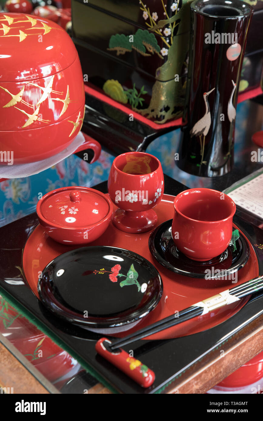 Traditional japanese crafts hi-res stock photography and images - Alamy