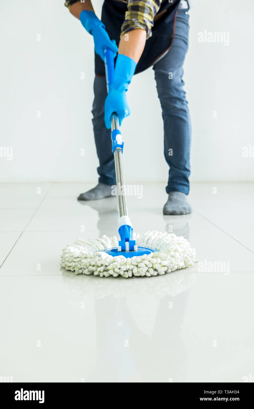 Mobbing floor hi-res stock photography and images - Alamy