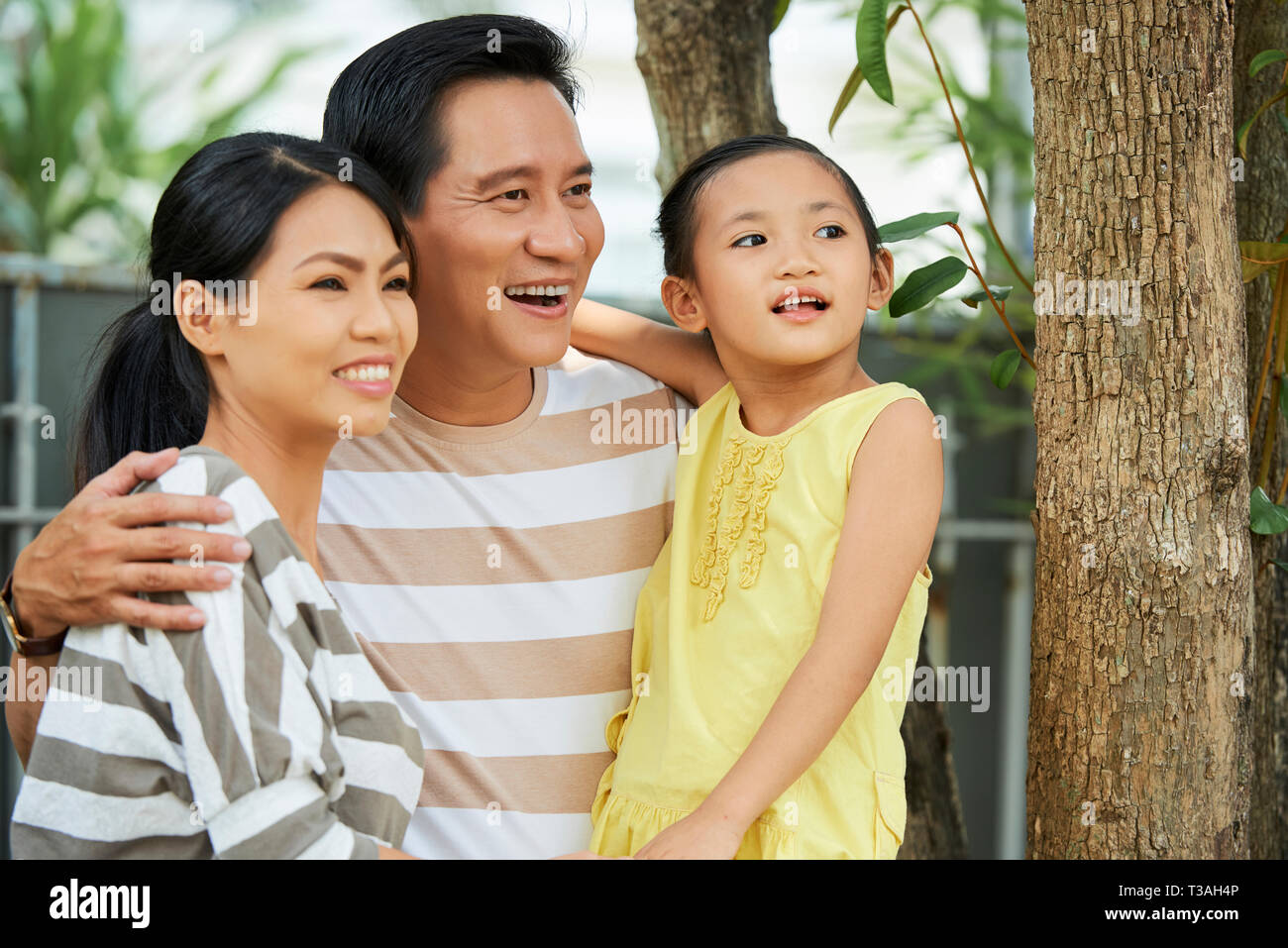 Vietnamese Mom High Resolution Stock Photography and Images - Alamy