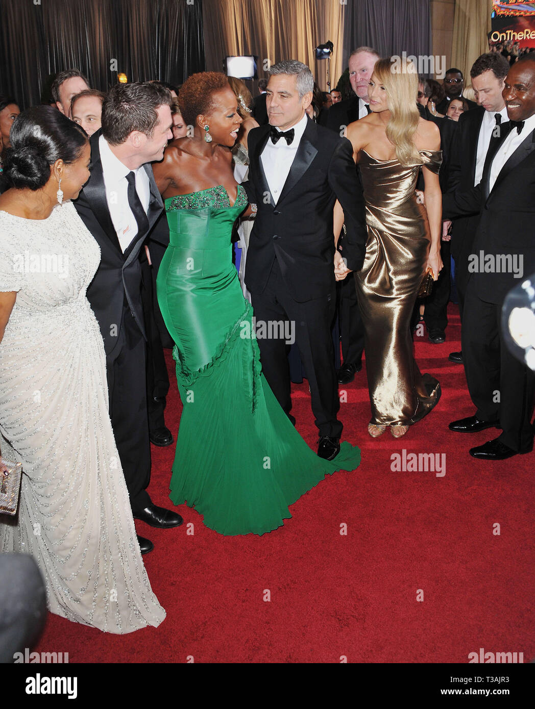 ZD3 5647 arriving at the Oscar - 84th Academy Awards - 2012 at the ...