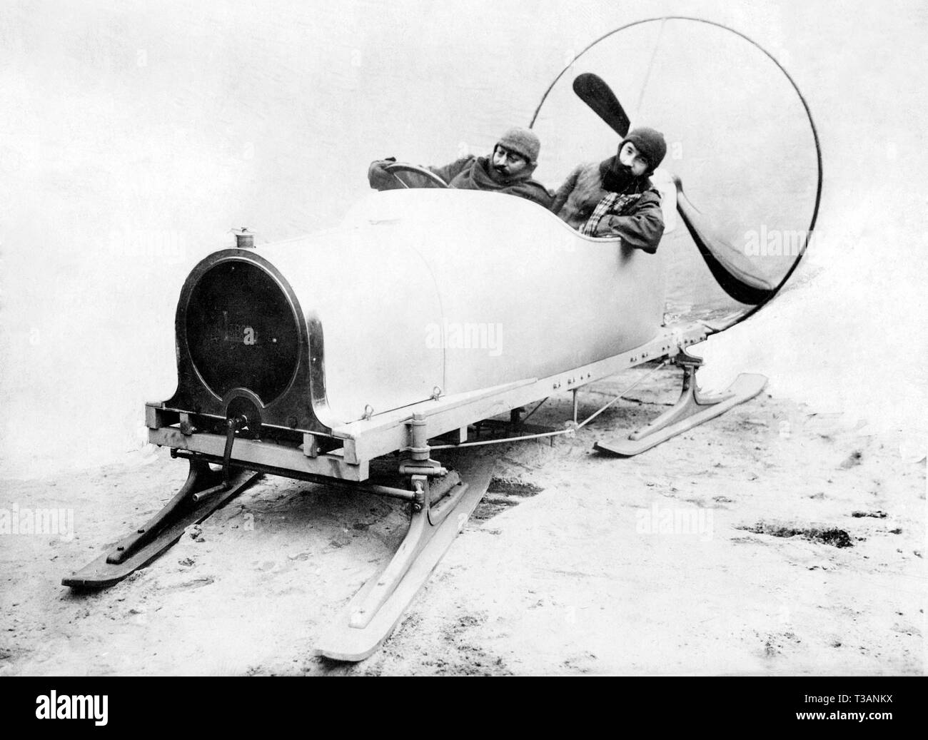 Propeller driven snowmobile hi-res stock photography and images - Alamy