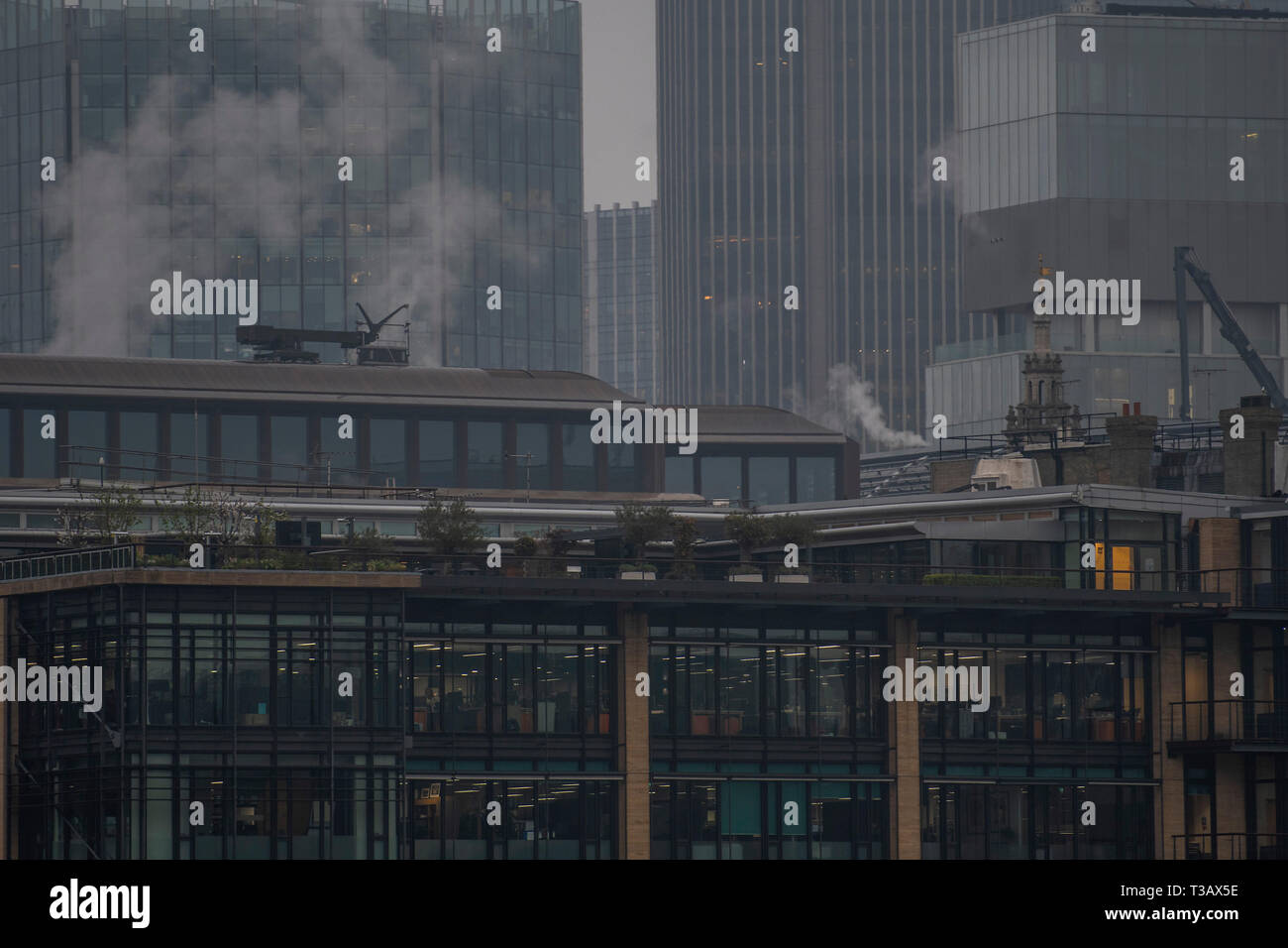 Commuters warning hi-res stock photography and images - Alamy