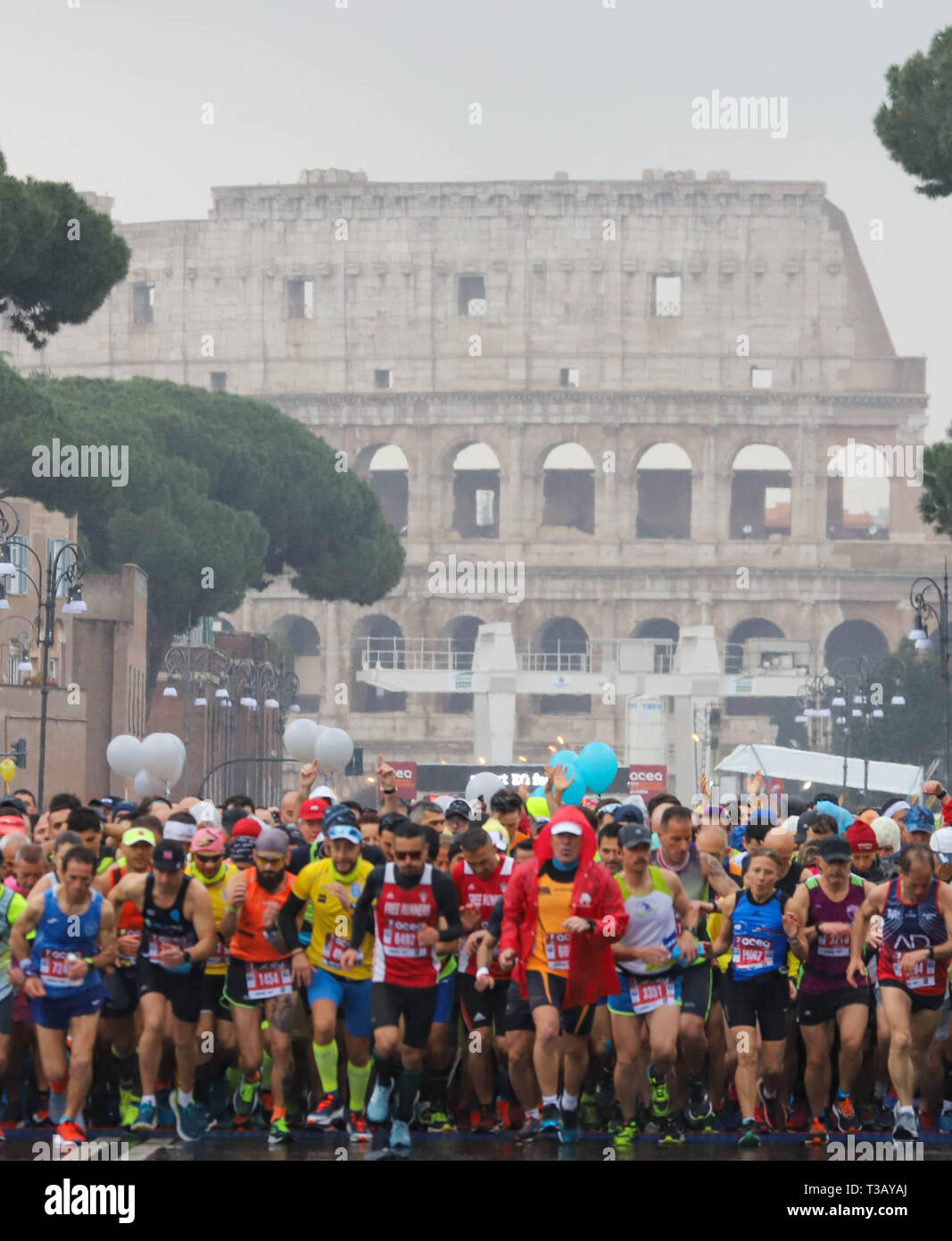 Marathon route hi-res stock photography and images - Alamy