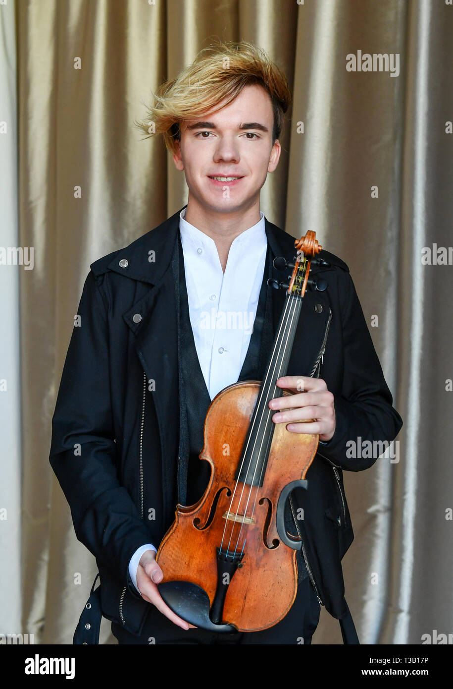 Berlin, Germany. 08th Apr, 2019. The violinist Yury Revich, an Austrian ...
