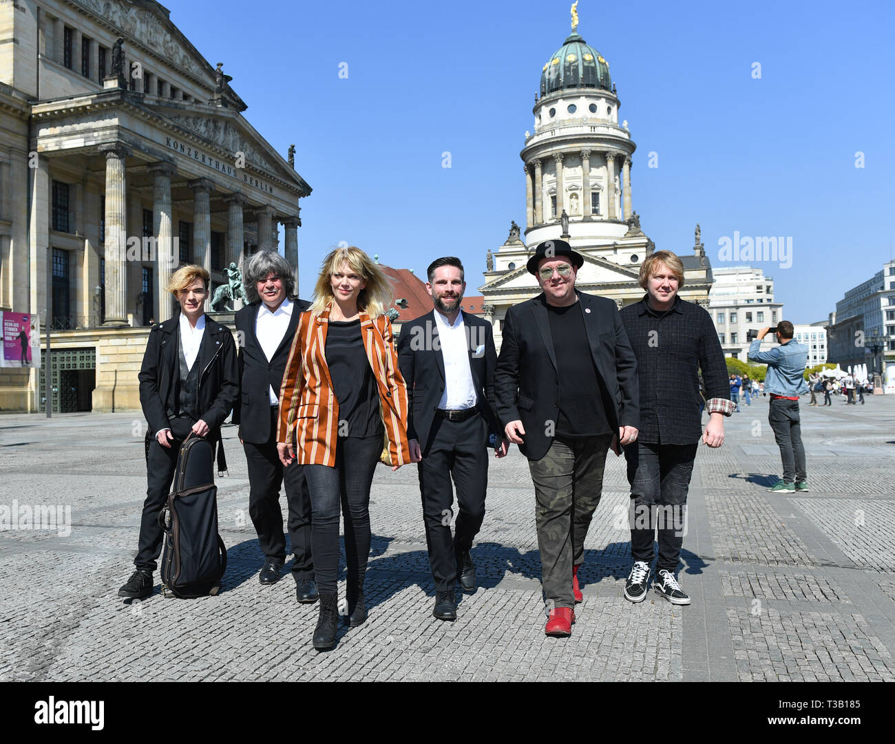 Yury revich hi-res stock photography and images - Alamy
