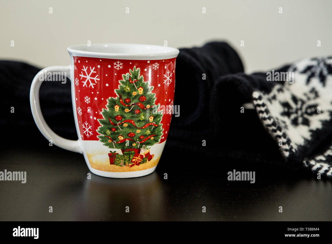 Hot chocolate weather christmas hi-res stock photography and images - Alamy