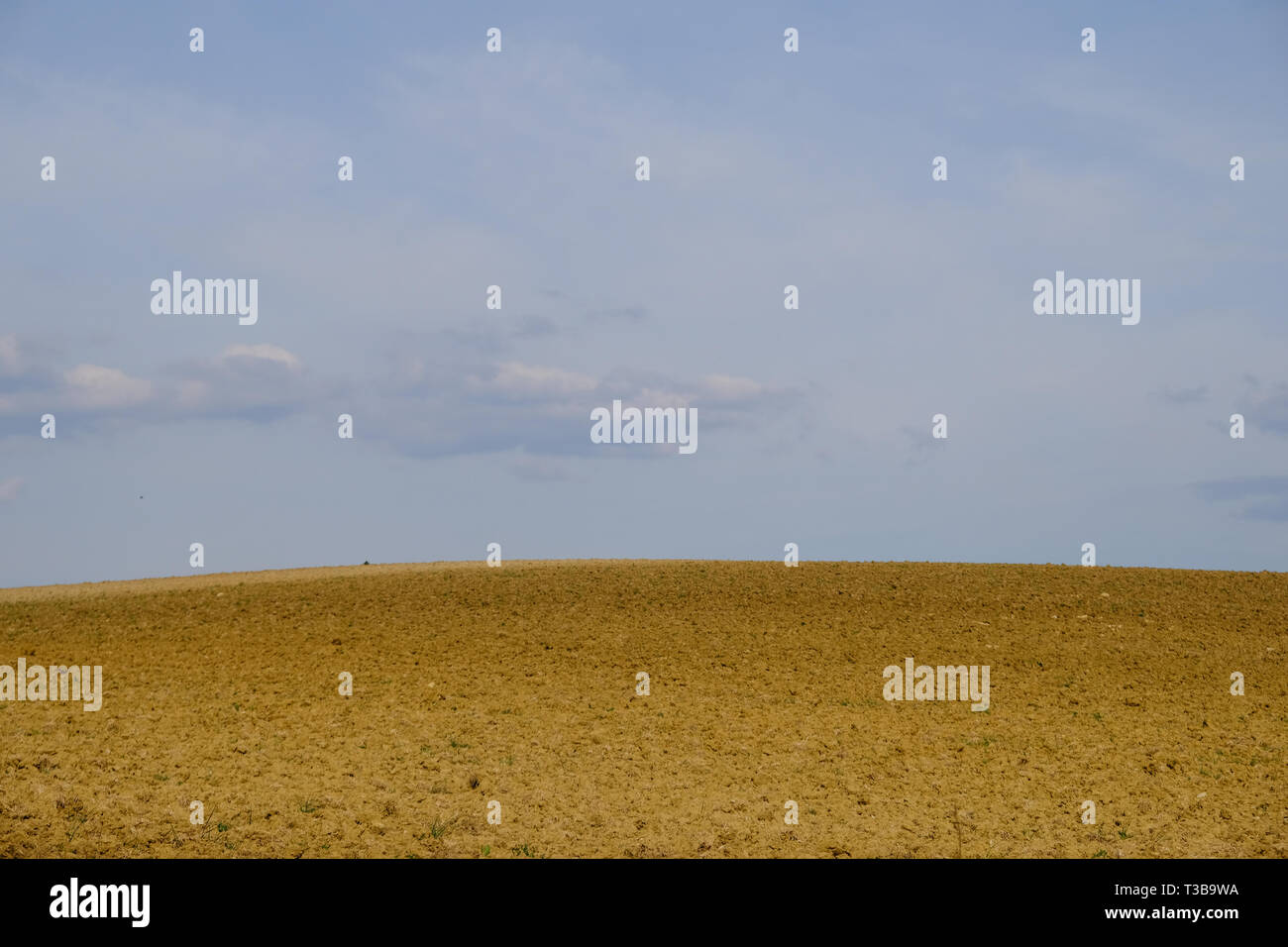 Minimalist landscape person hi-res stock photography and images - Alamy
