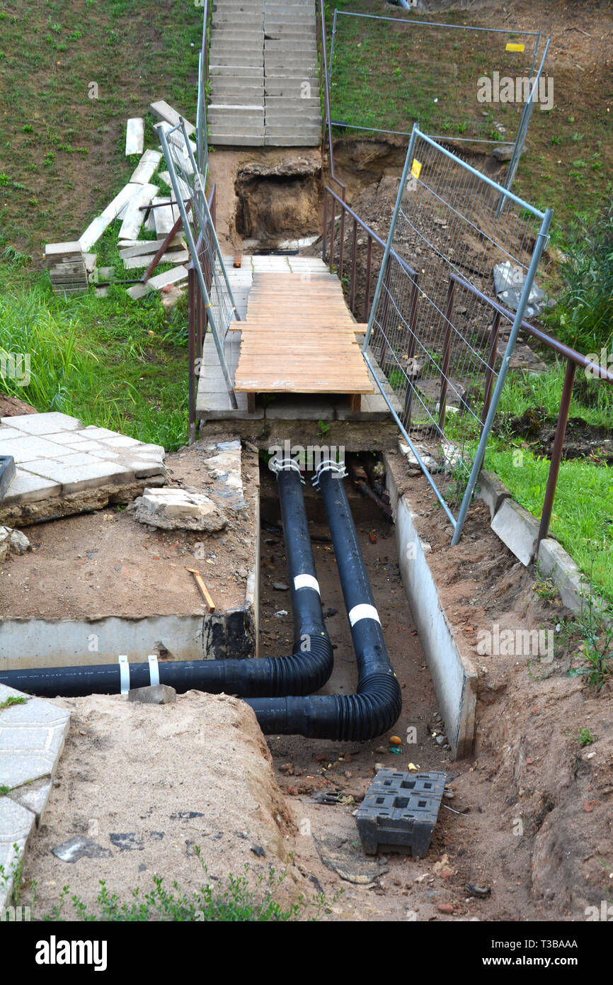 Underground heat system hi-res stock photography and images - Alamy