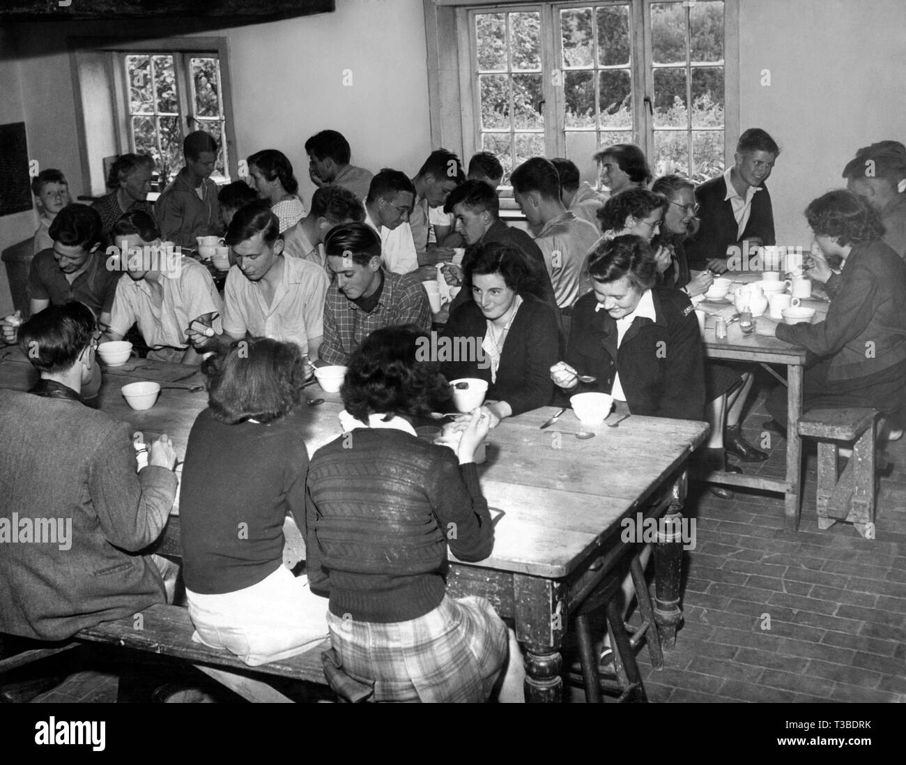 Breakfast tables Black and White Stock Photos & Images - Alamy