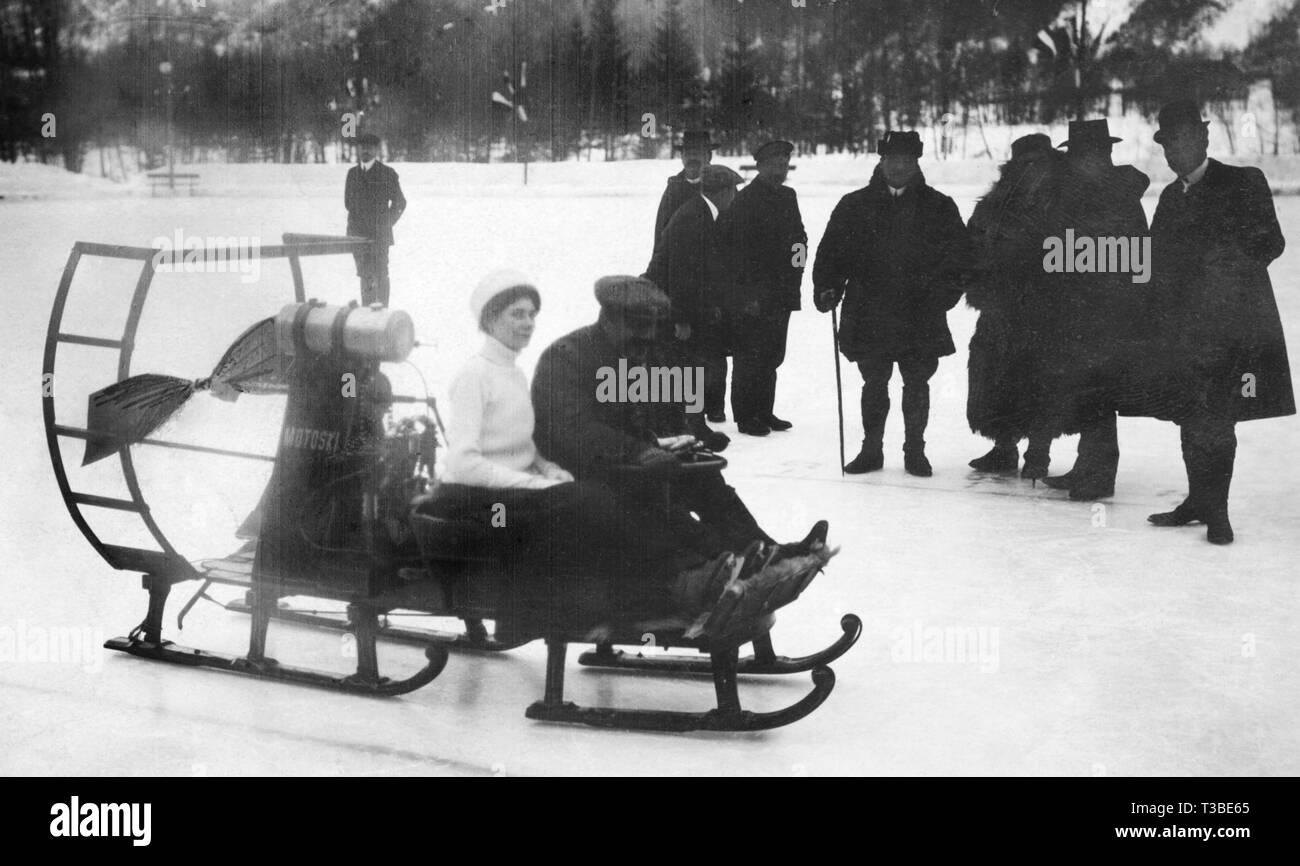 Propeller driven snowmobile Black and White Stock Photos & Images - Alamy