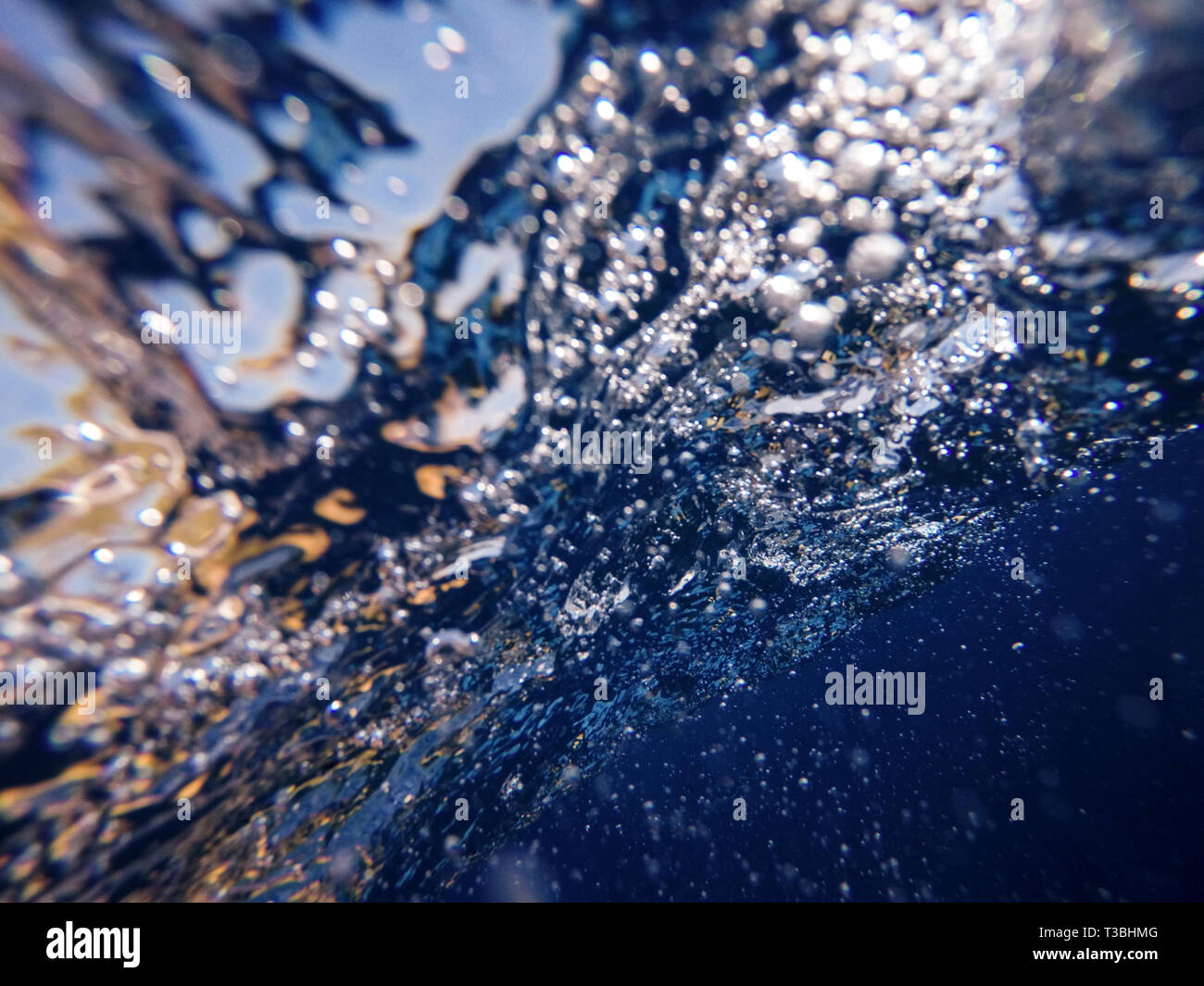 Bubbles from underwater in the sea Stock Photo - Alamy