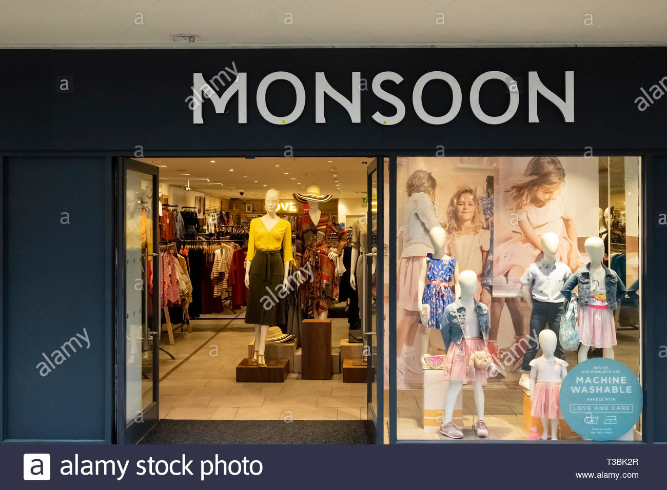 Monsoon Clothing Shop High Resolution Stock Photography and Images - Alamy