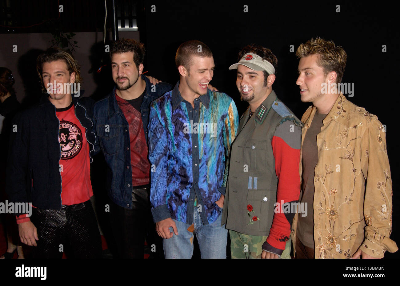 LOS ANGELES, CA. July 23, 2001: Pop group *NSYNC at party in West ...