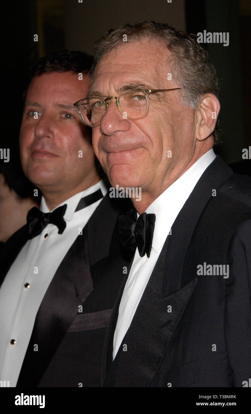 LOS ANGELES, CA. August 06, 2001: Actor SYDNEY POLLACK at the gala ...