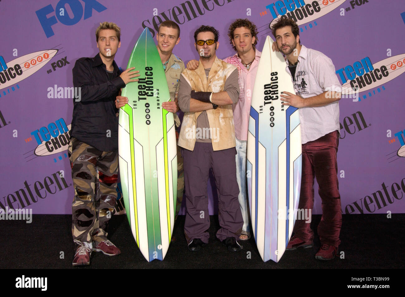 LOS ANGELES, CA. August 12, 2001: Pop group *NSYNC at the 2001 Teen ...