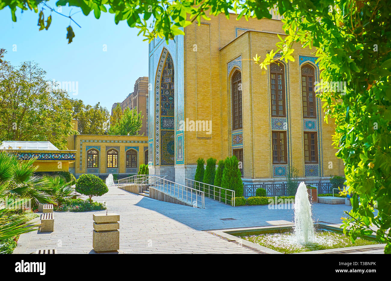 National museum of iran hi-res stock photography and images - Alamy