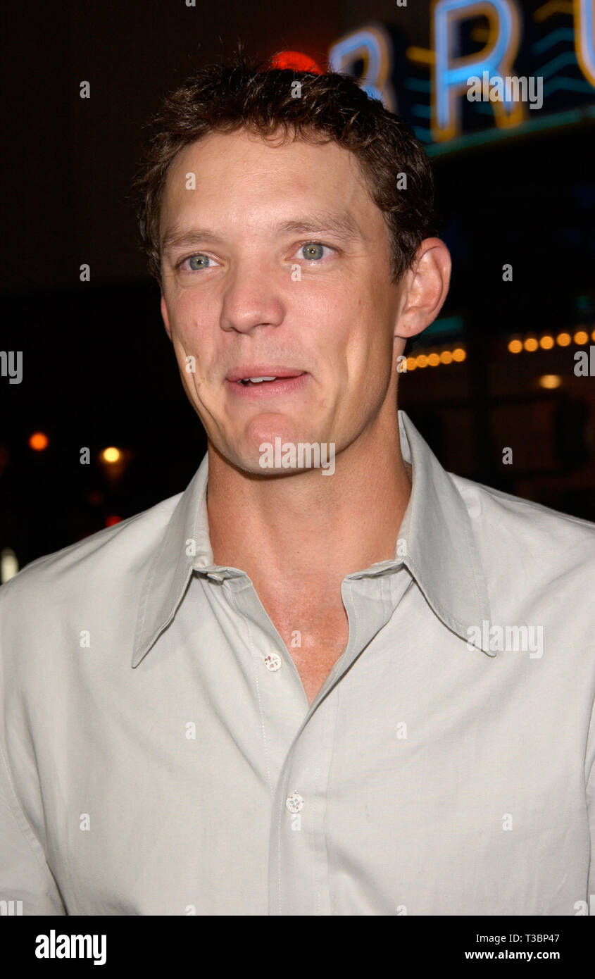 LOS ANGELES, CA. August 22, 2001: Actor MATTHEW LILLARD at the Los ...