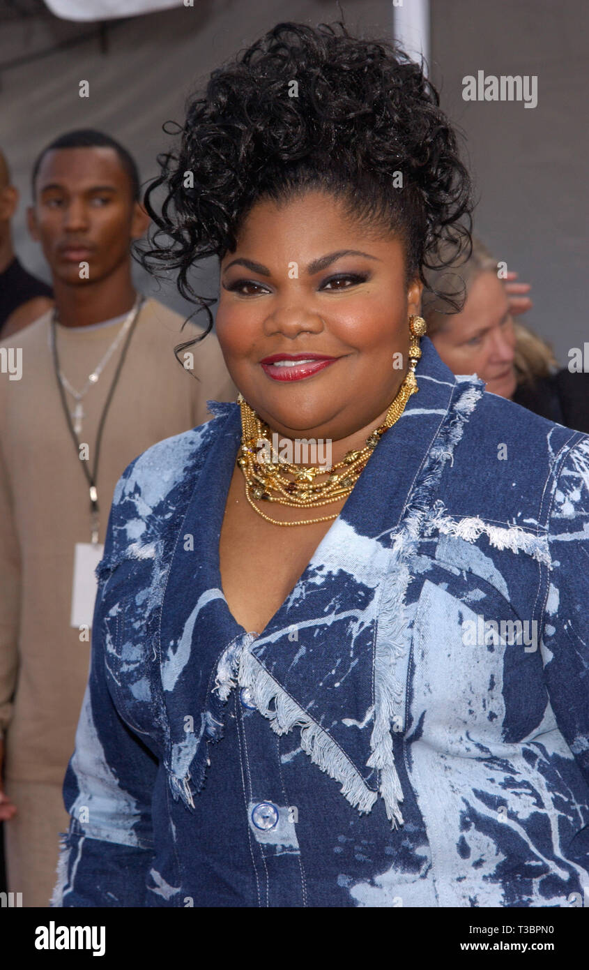 LOS ANGELES, CA. August 28, 2001: Singer MO'NIQUE at the 7th Annual ...