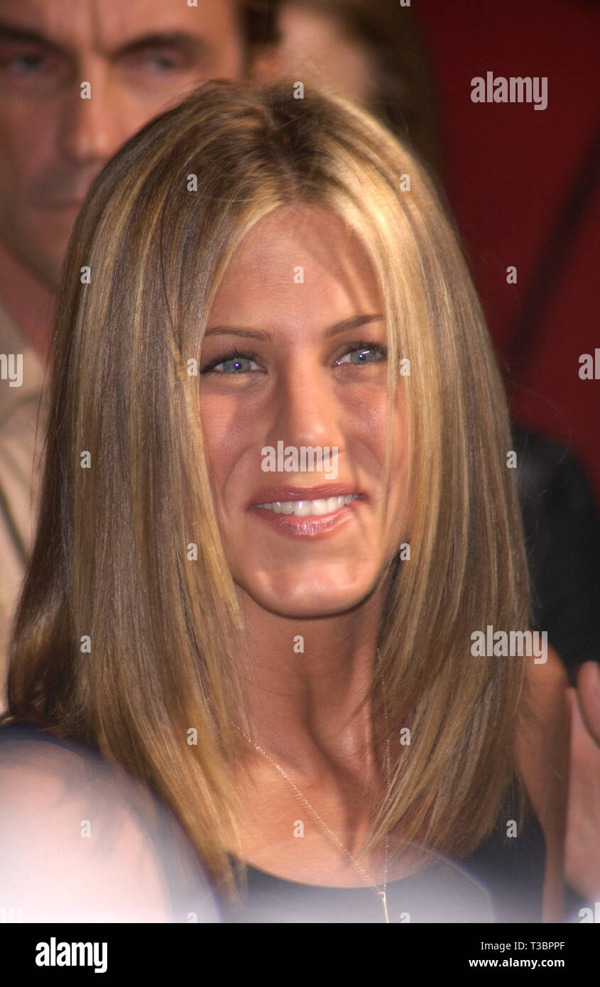 LOS ANGELES, CA. September 04, 2001: Actress JENNIFER ANISTON at the ...