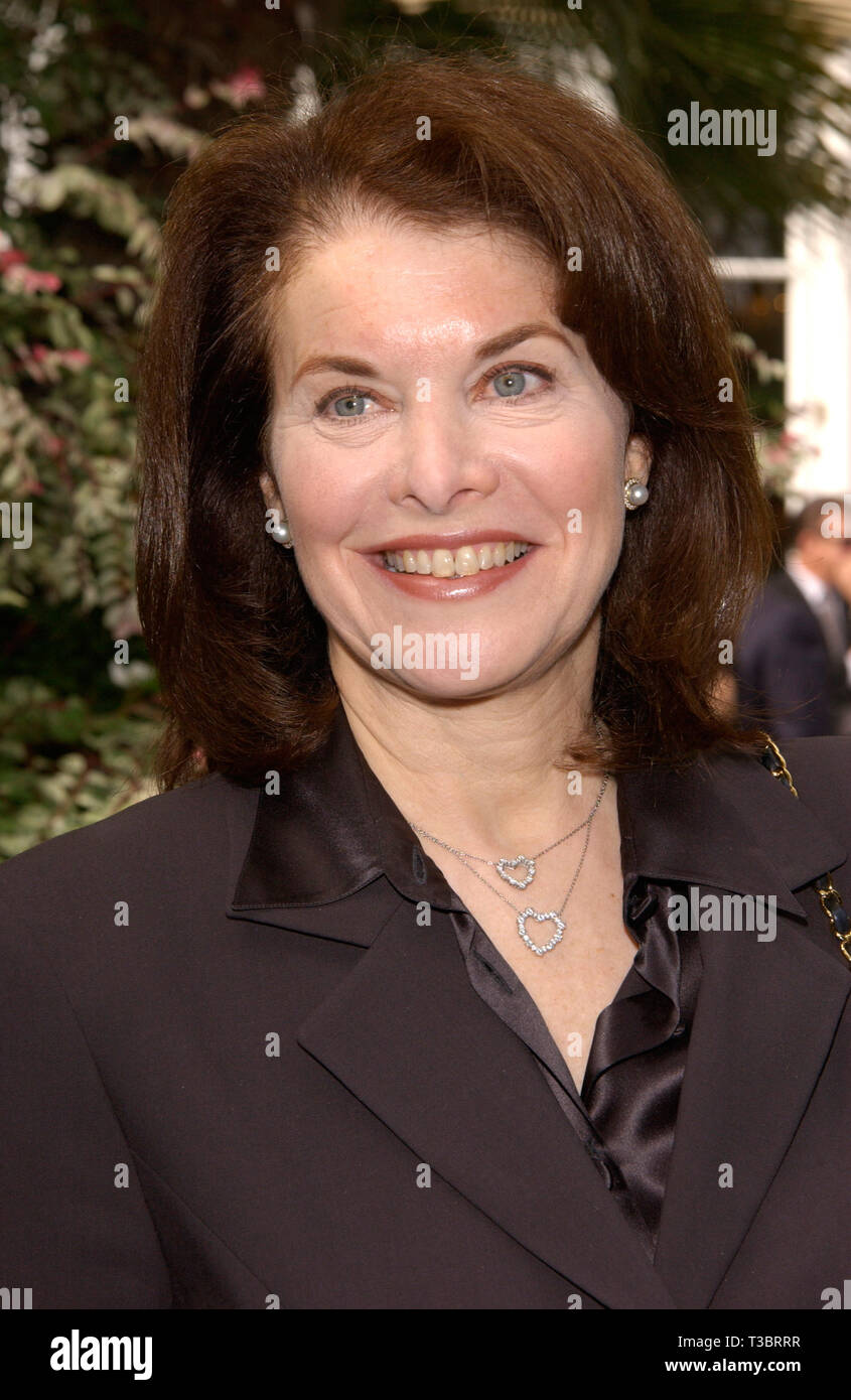 LOS ANGELES, CA. October 22, 2001: Paramount Pictures boss SHERRY ...