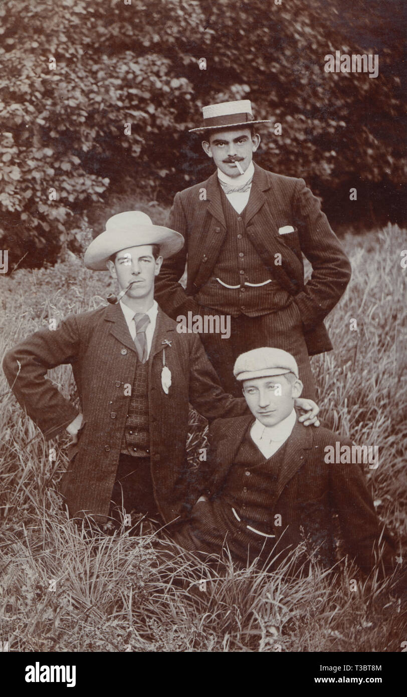 Edwardian men hi-res stock photography and images - Alamy