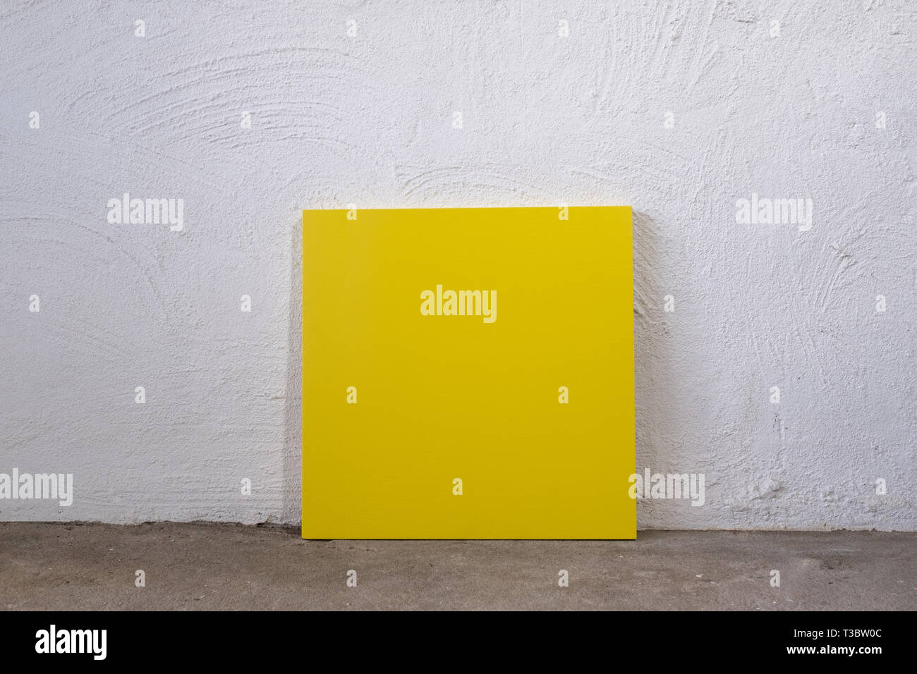 Blank yellow board on white background Stock Photo - Alamy
