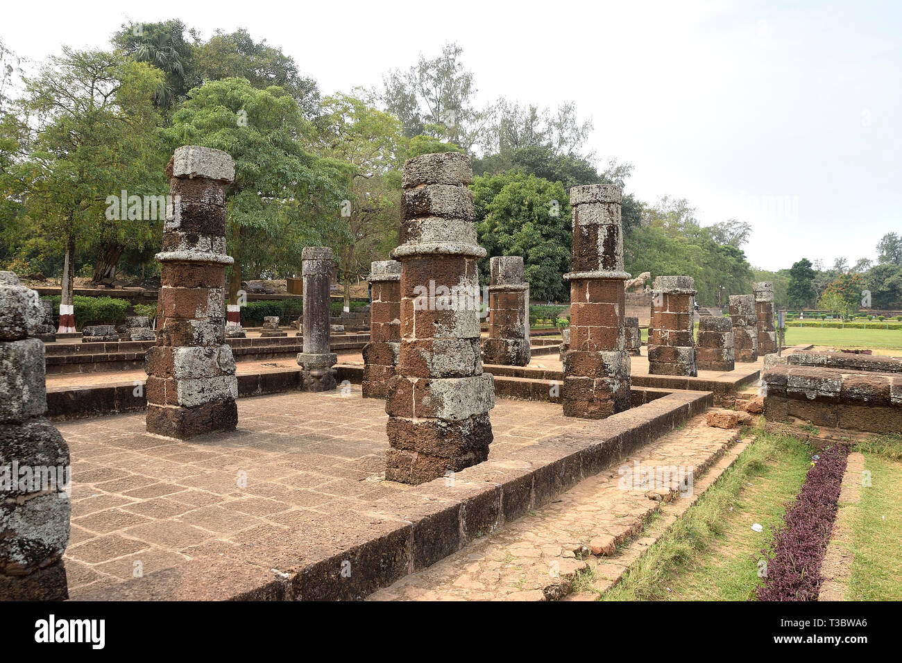 Indian curved architecture hi-res stock photography and images - Alamy