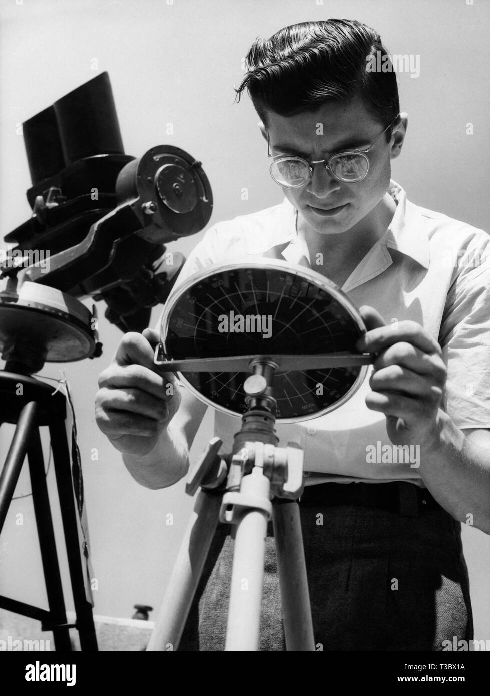 Men technician Black and White Stock Photos & Images - Alamy