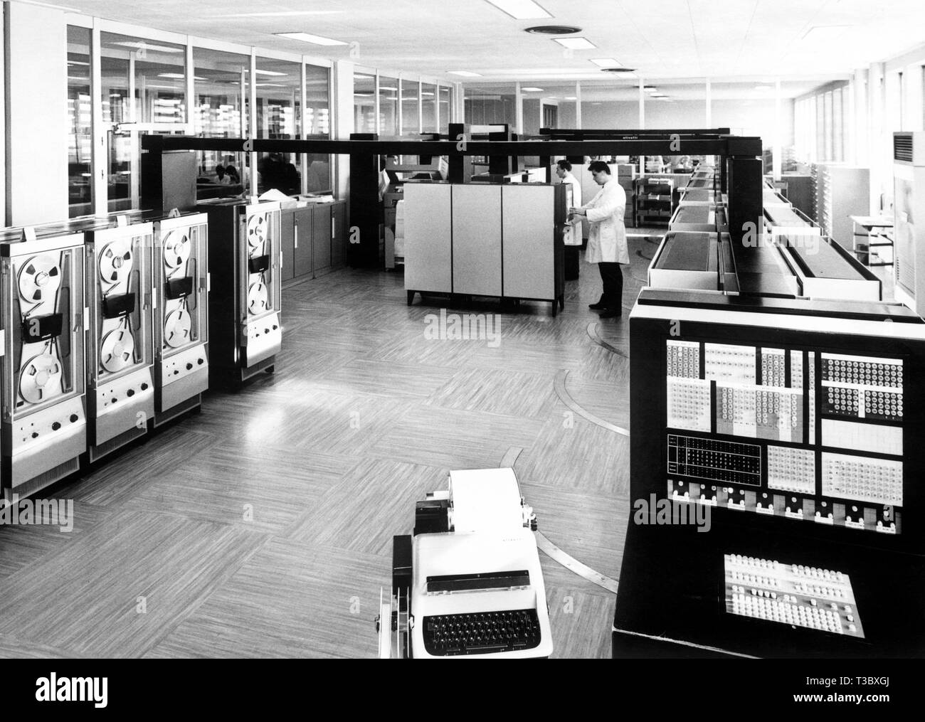 Electronic Center, 1963 Stock Photo - Alamy