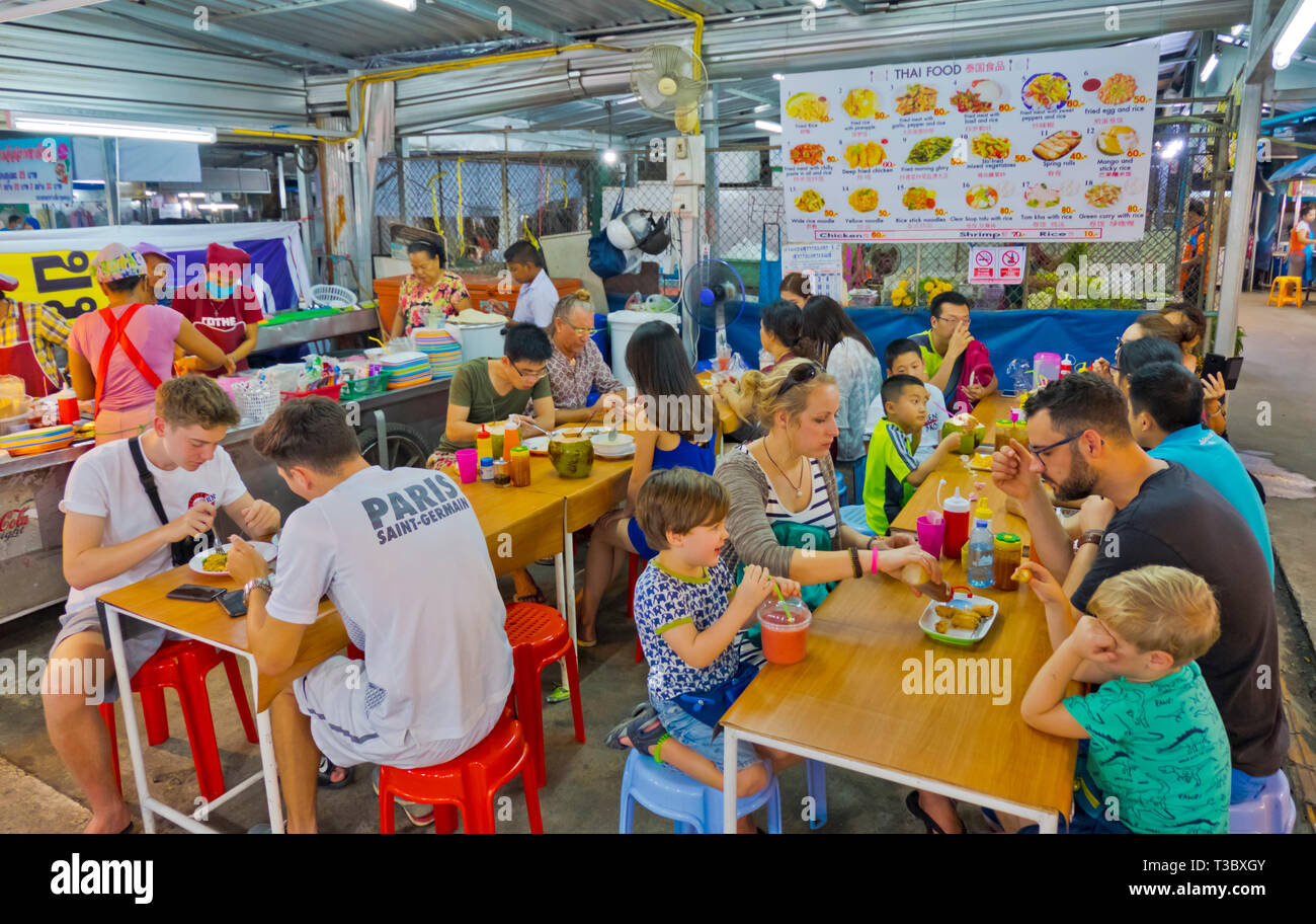 People eating inside thai restaurant hi-res stock photography and ...