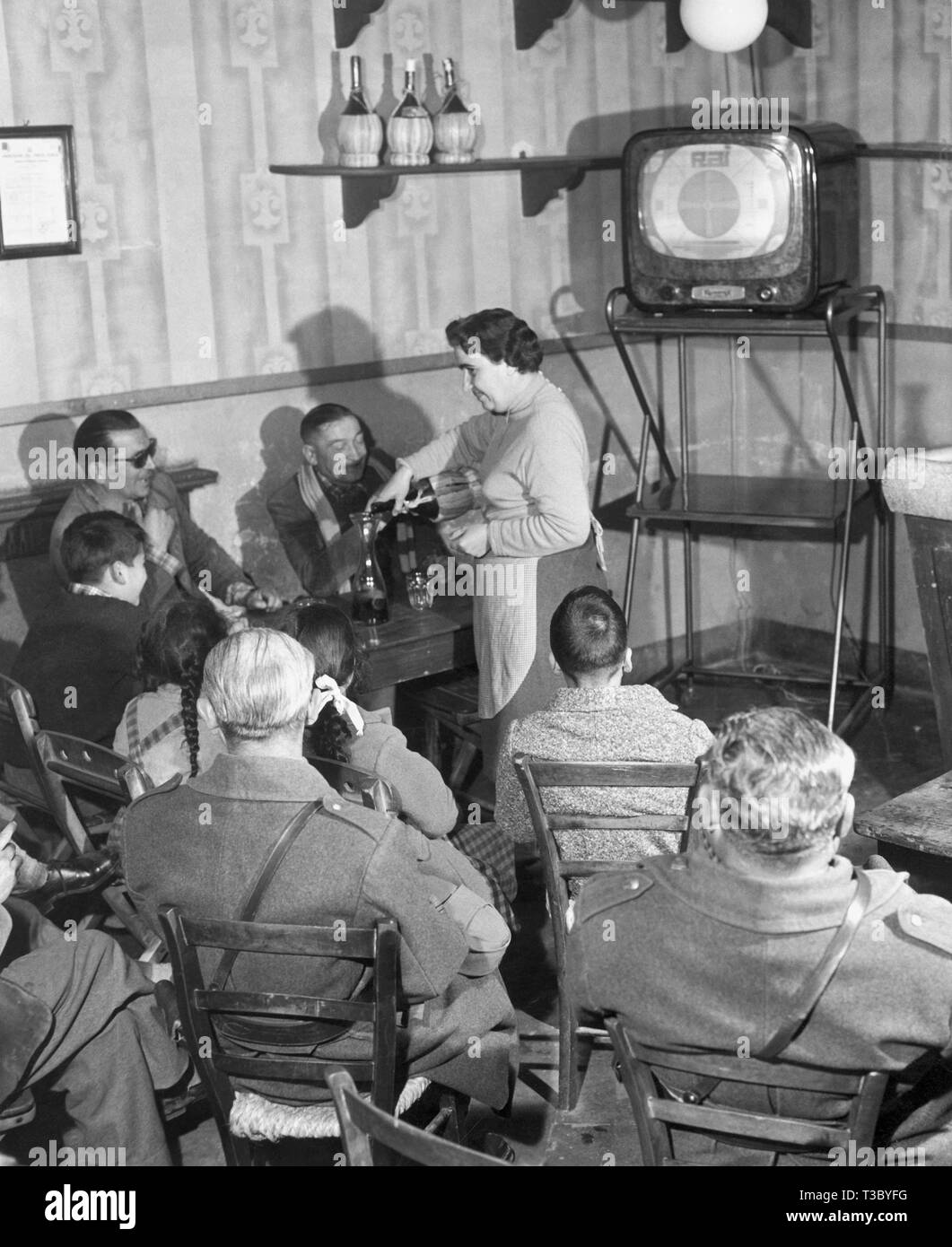 Black and white television watching Black and White Stock Photos ...