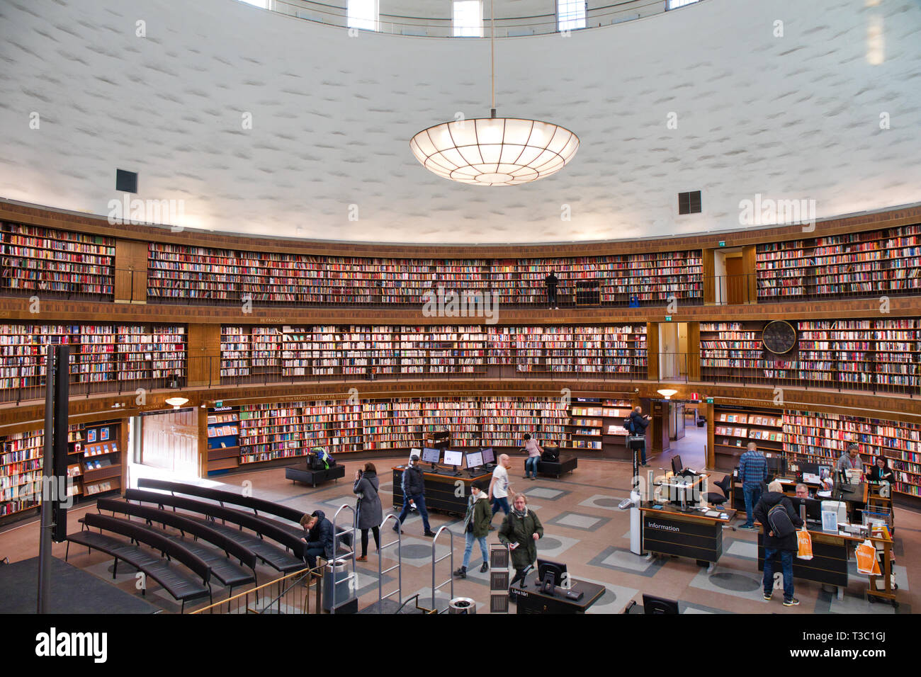Interior of the rotunda at Stockholm Public Library (Stadsbibliotek ...