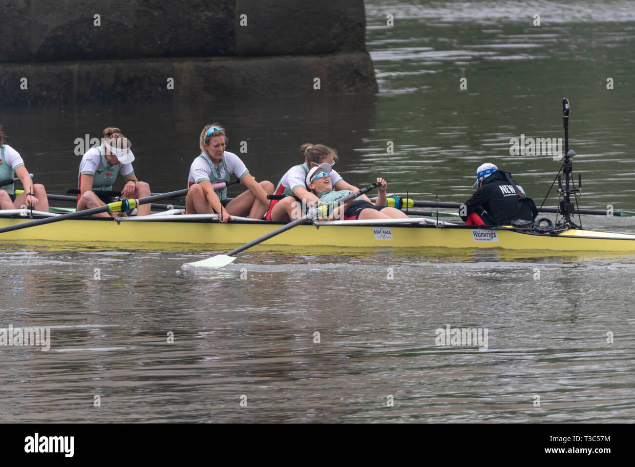 Women's Boat Race Cambridge winning boat team at the 2019 University ...