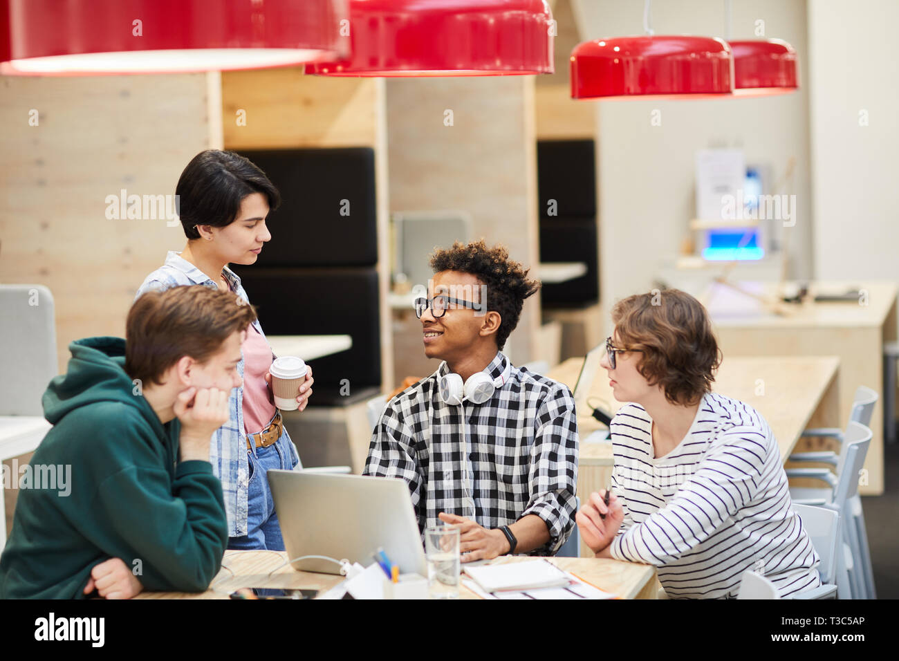 Modern canteen university hi-res stock photography and images - Alamy