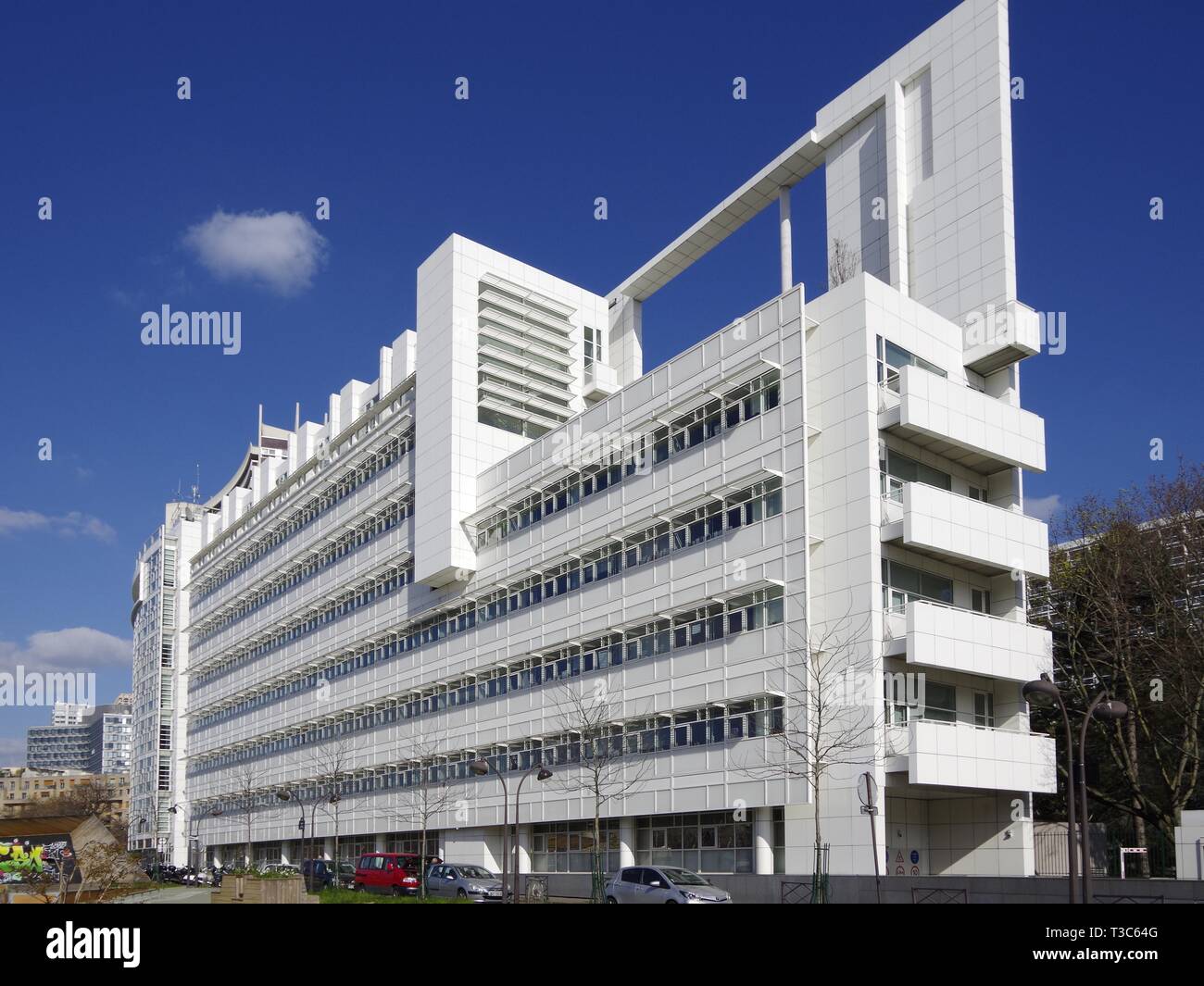A building by the American architect Richard Meier, for the television ...