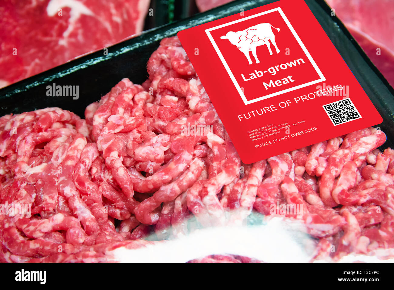 Food label minced beef hi-res stock photography and images - Alamy