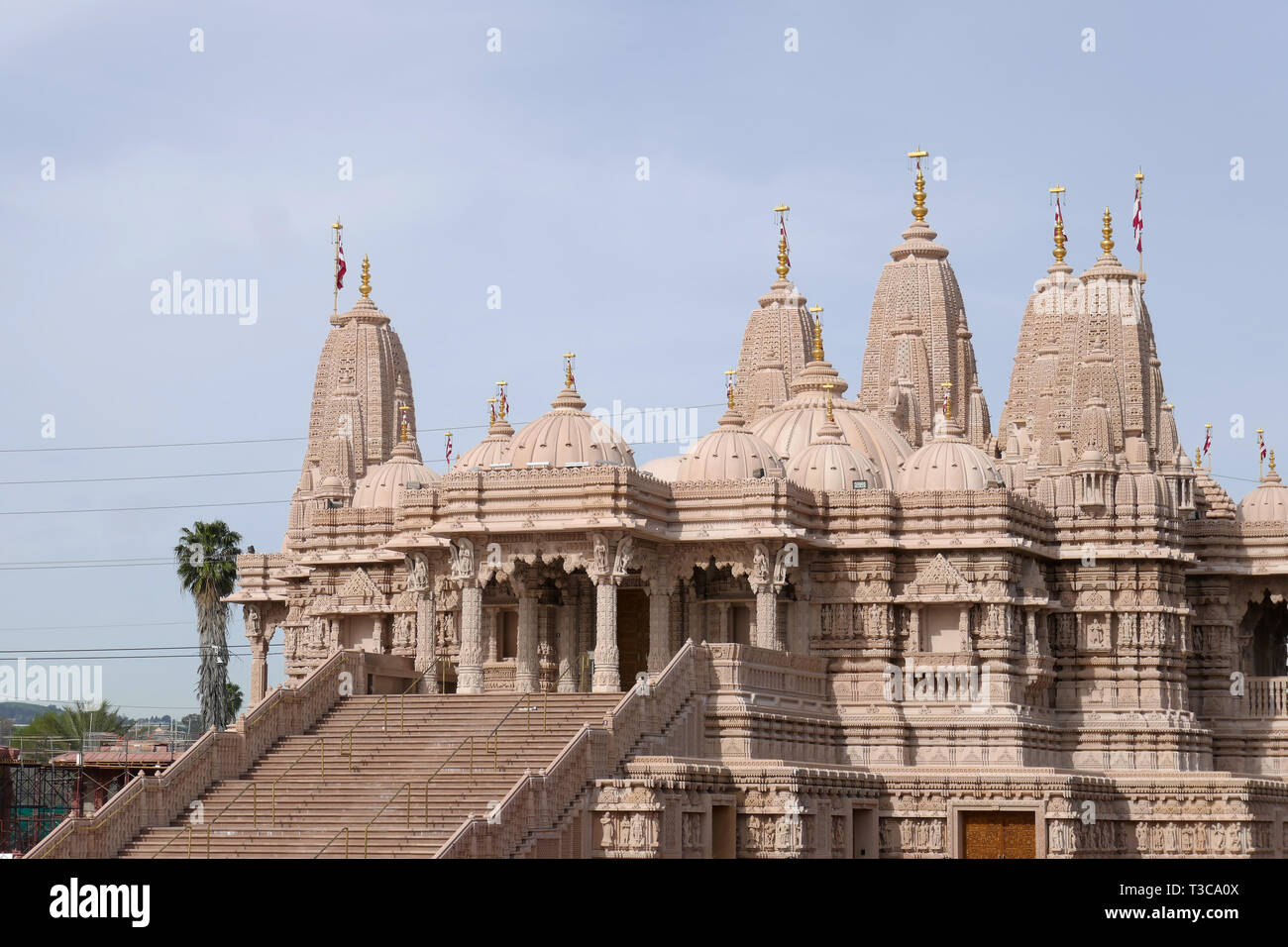 Exterior view of the famous BAPS Shri Swaminarayan Mandir at Chino ...
