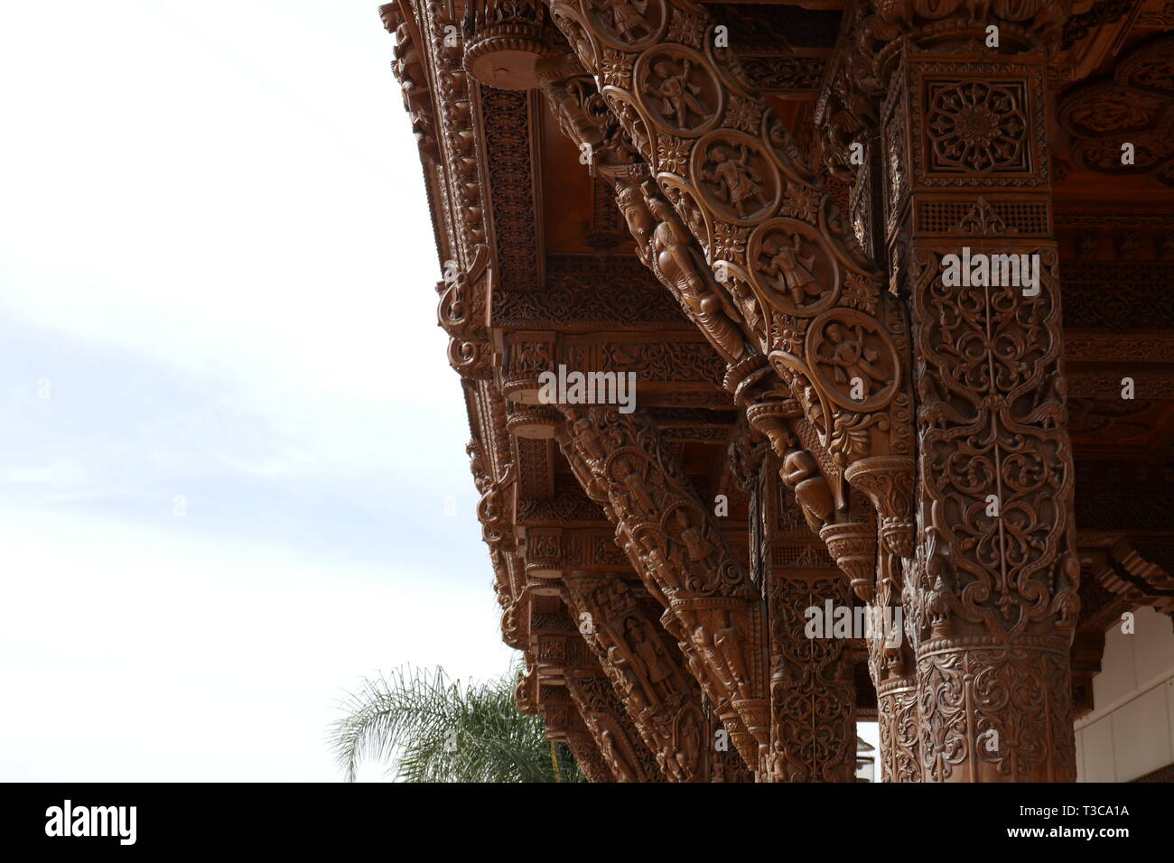 Exterior view of the famous BAPS Shri Swaminarayan Mandir at Chino ...