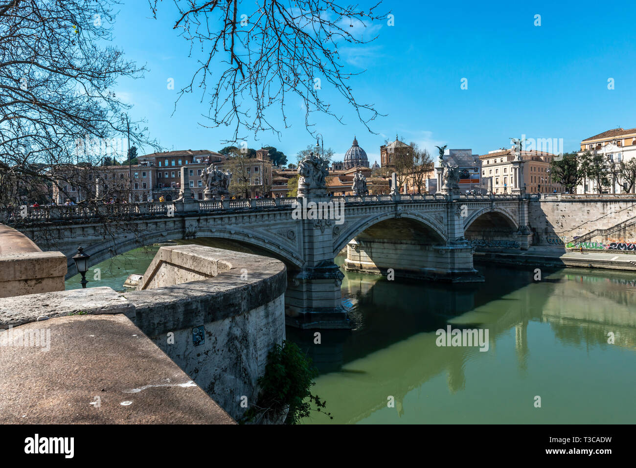 River Tiber, Rome, Italy Stock Photo - Alamy