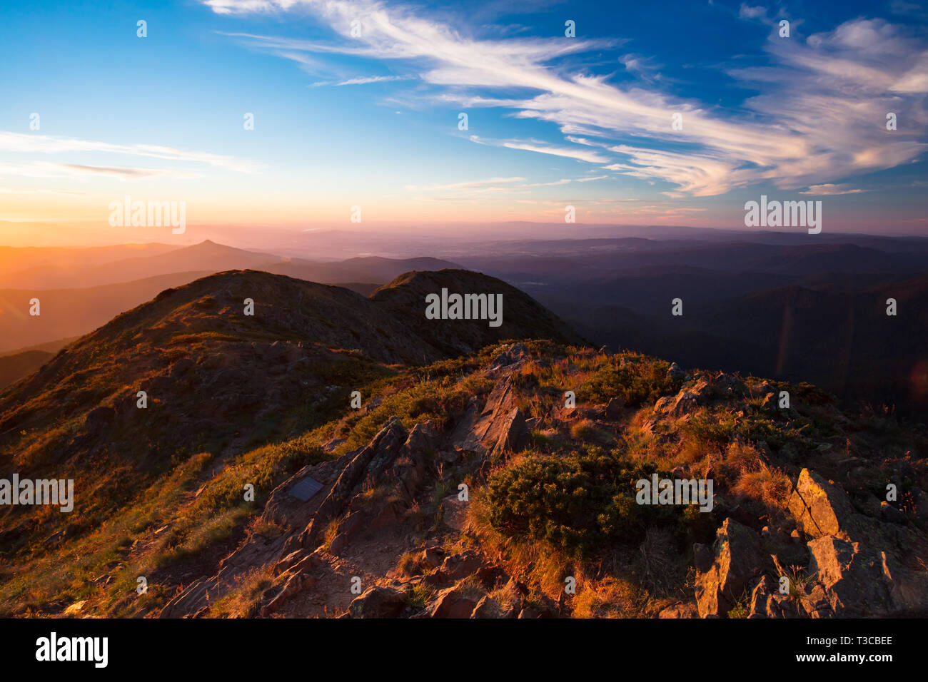 The view at sunset from the summit of Mt Buller over the Victorian Alps ...