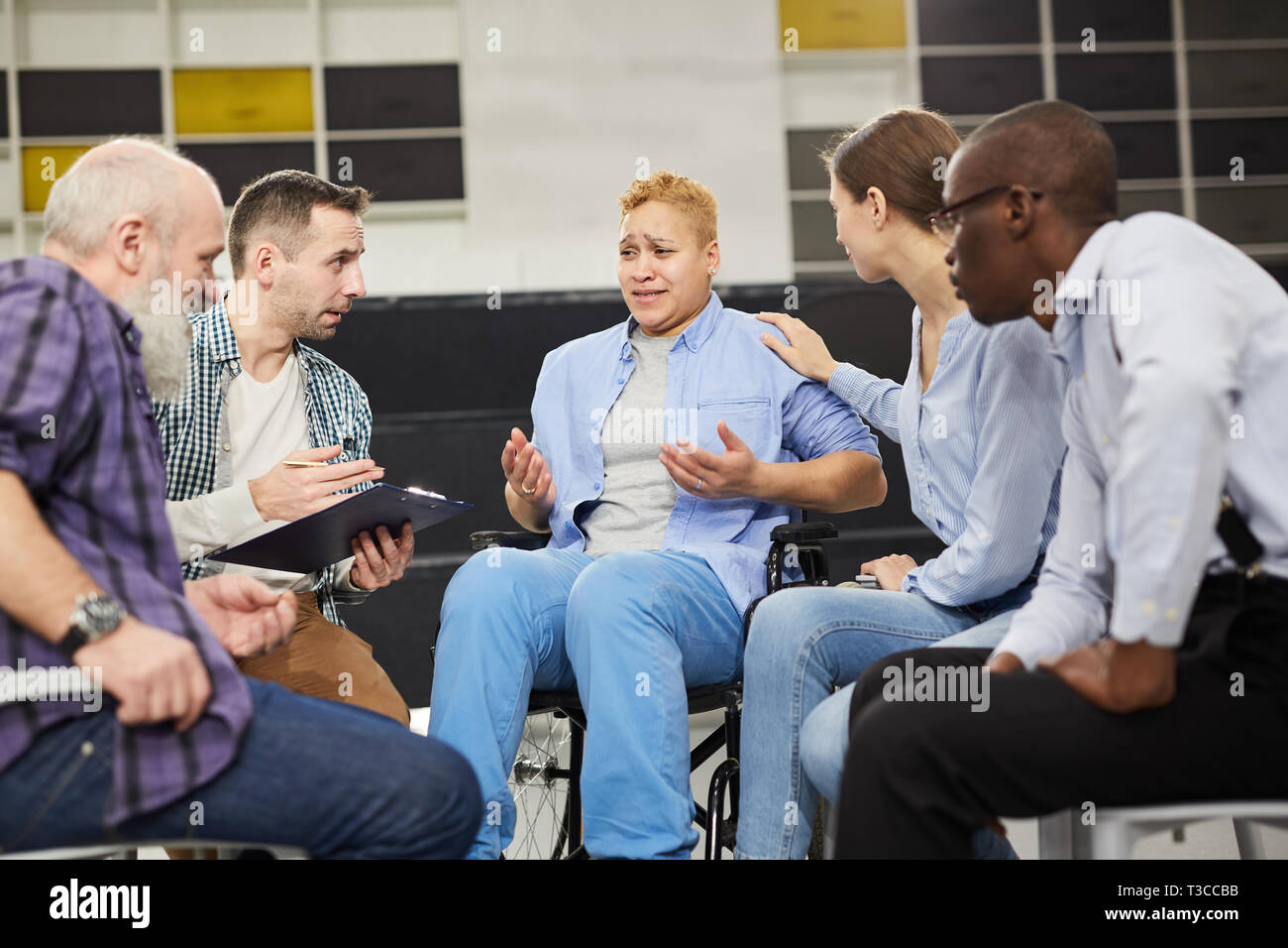 Handicapped woman hi-res stock photography and images - Alamy